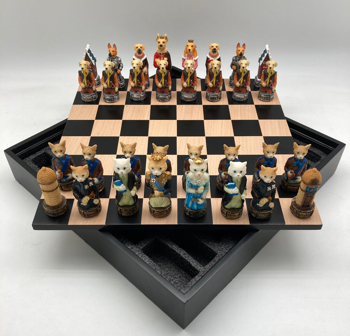 Chess Set - Cats & Dogs Resin Chessmen on Black/Maple Chest – WorldWise ...